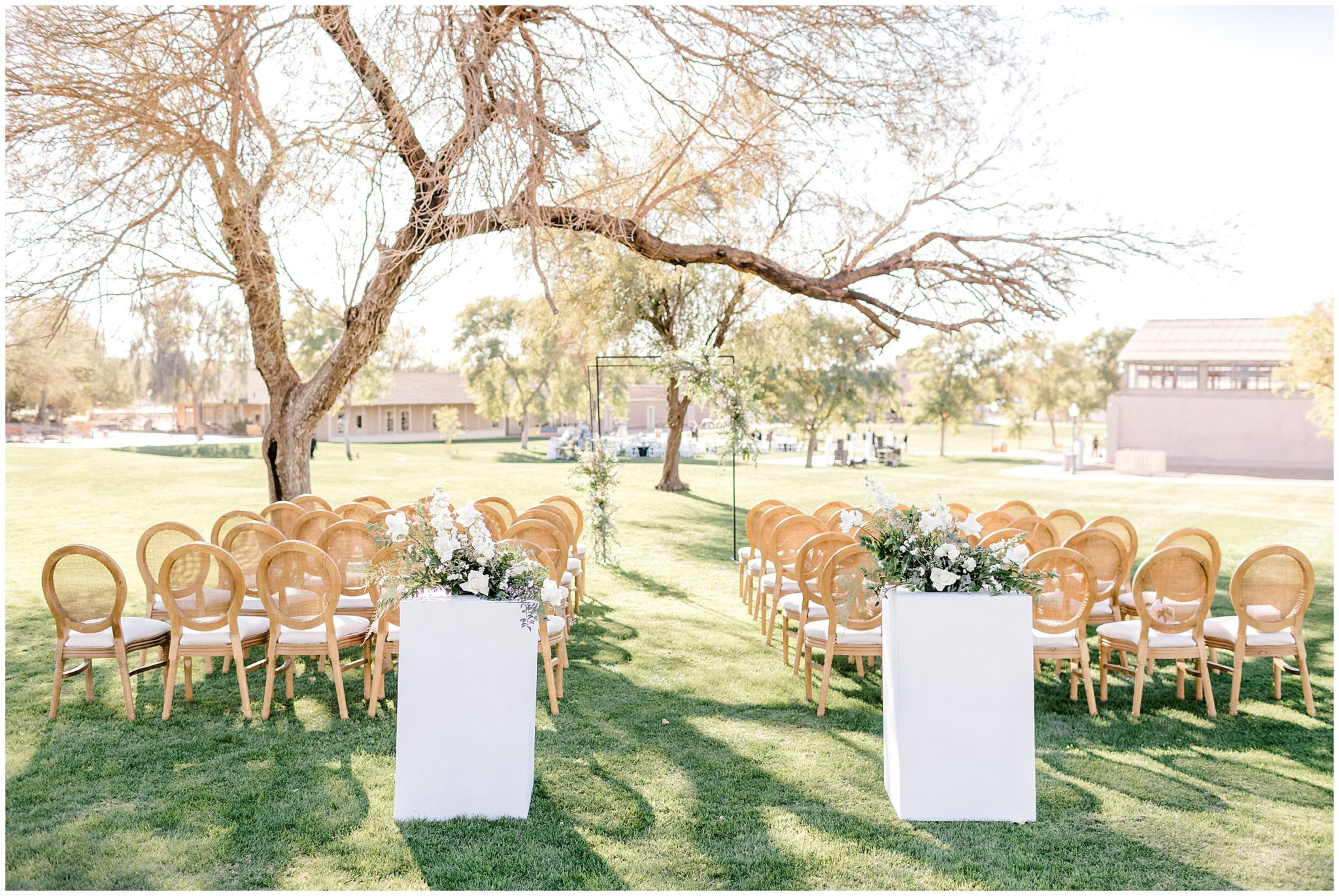 Timeless Black & White Wedding in Yuma, Arizona | Brooke Magee Photography